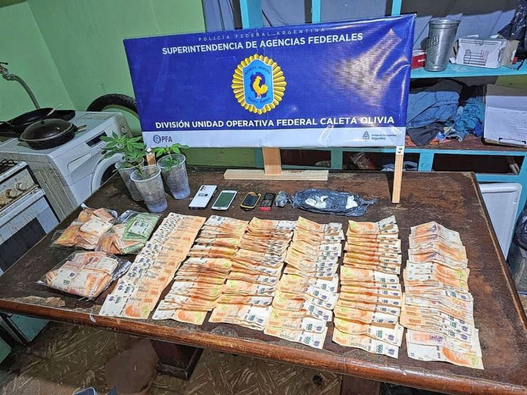 Cuatro detenidos tras cuatro allanamientos en Caleta Olivia para ...