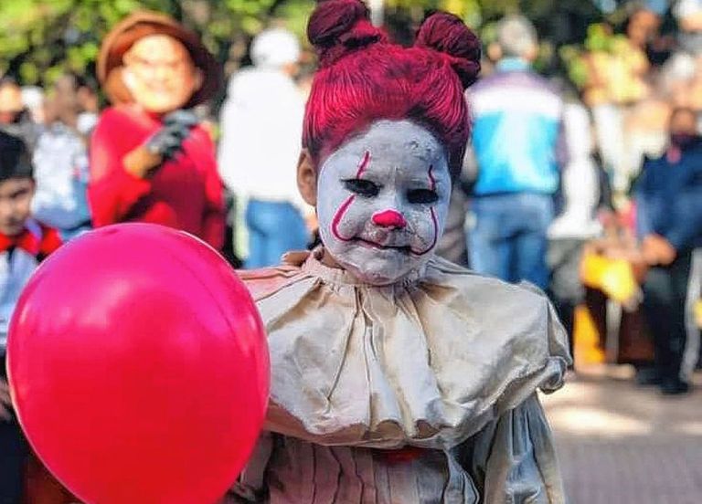 Vuelve el Paso Zombie CR con dos propuestas | Diario Crónica