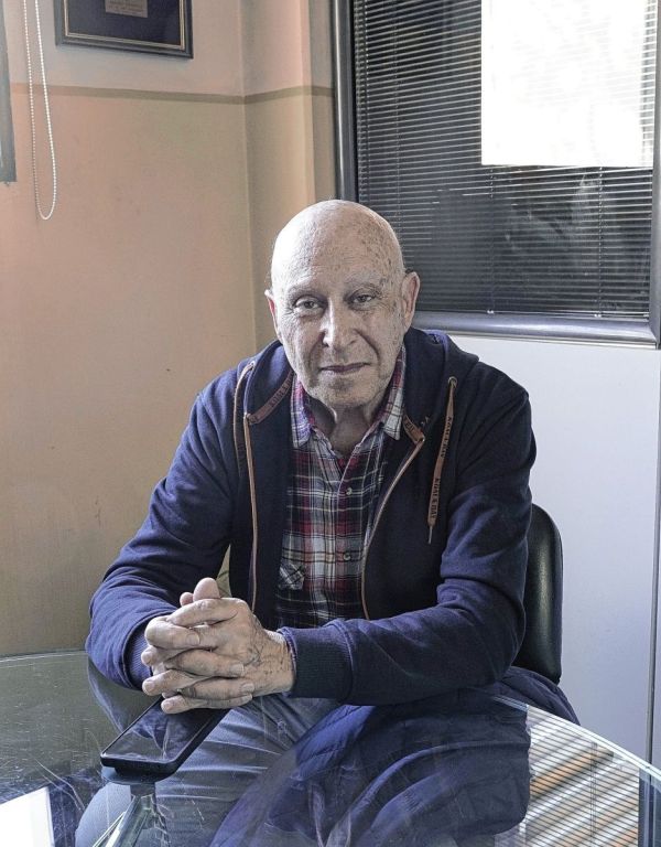 En búsqueda del ex ypefiano español Manuel Expósito Manjón | Diario Crónica