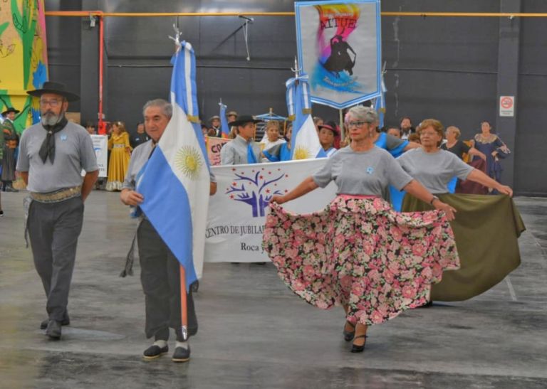 Este domingo se realizará el segundo encuentro de danzas folklóricas para Adultos Mayores ...