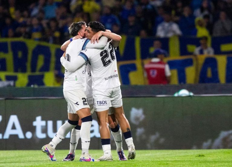 Vélez se lo dio vuelta a Boca en una semifinal increíble y es finalista ...