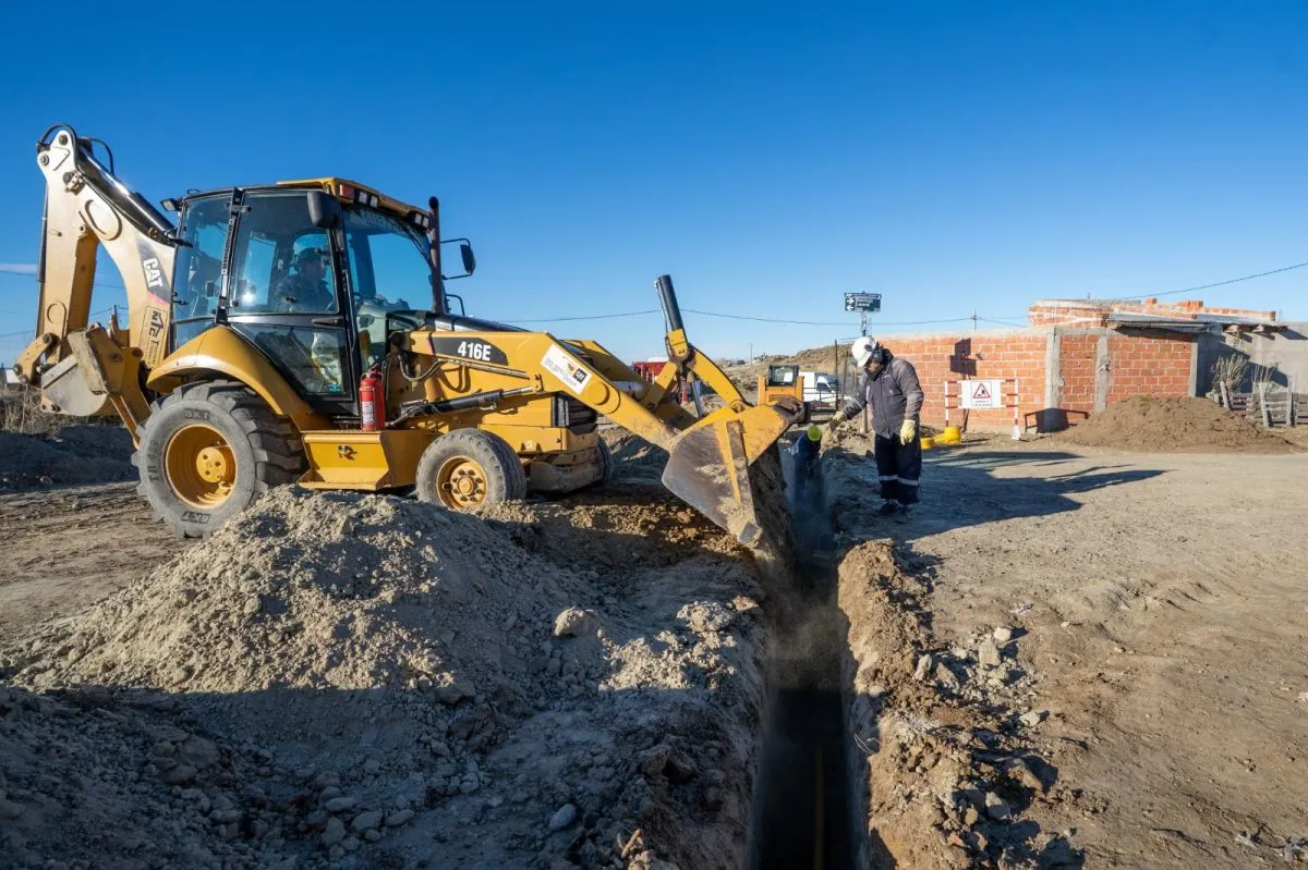 Con el tendido de cañerías avanza la obra de gas para el barrio ...