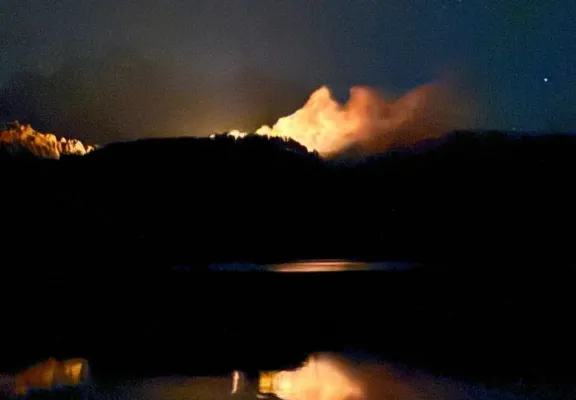 Nuevo foco de incendio forestal en el Parque Nacional Los Alerces ...